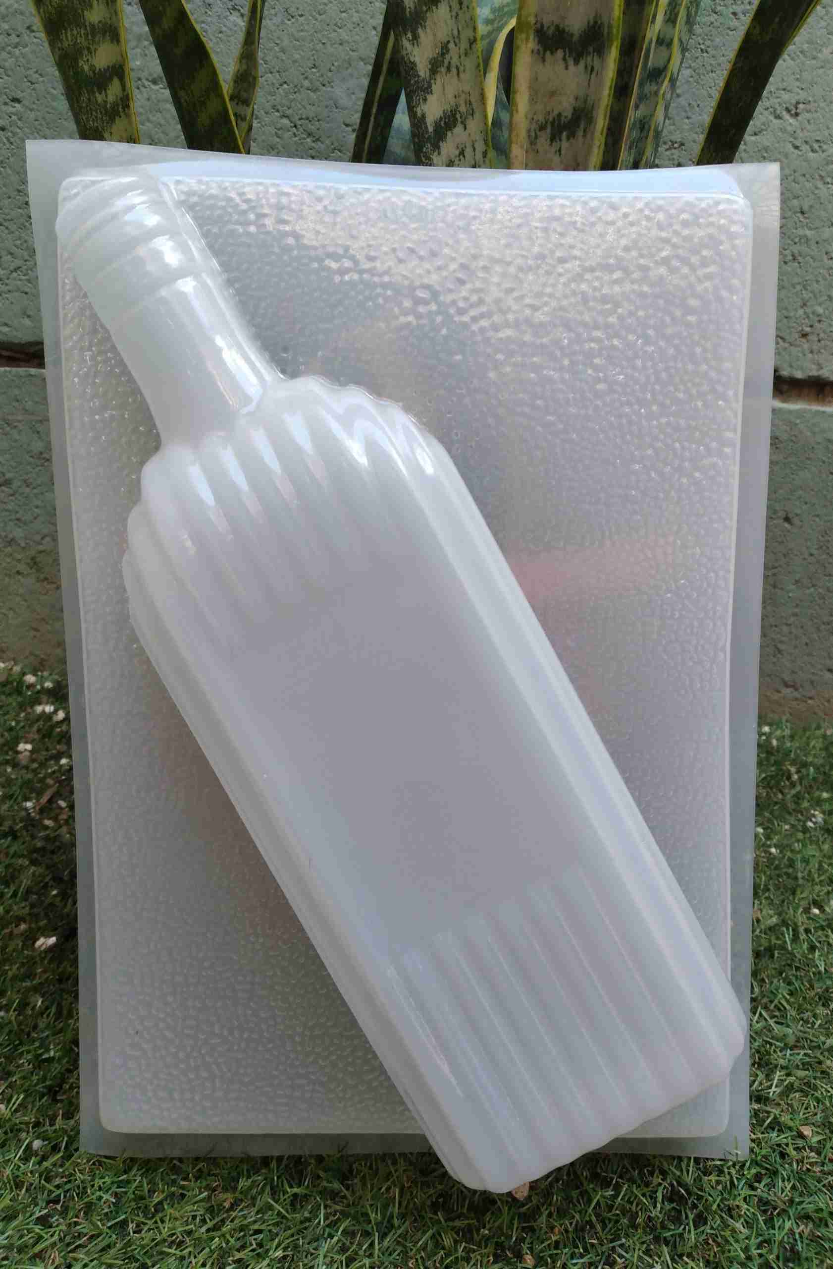 Molde botella licor 1 litro - Gelartistica